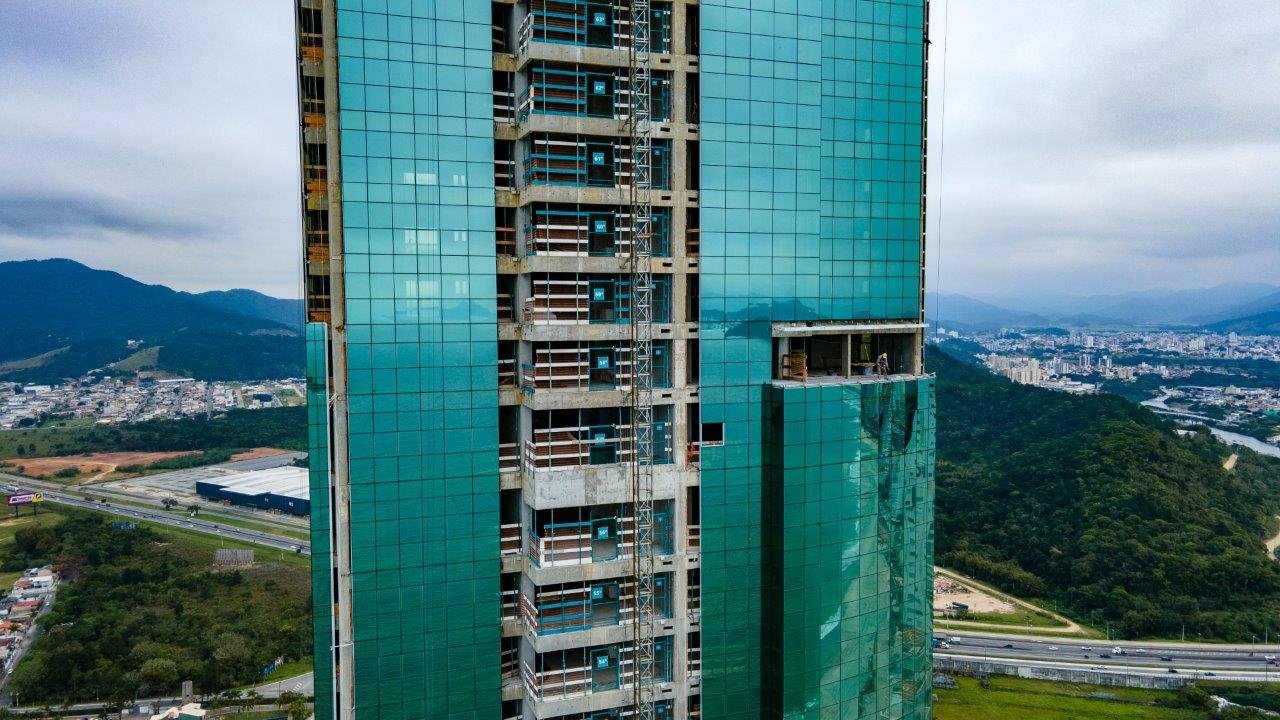 Obras ONE TOWER - Setembro 2021 - FG Empreendimentos » Notícias